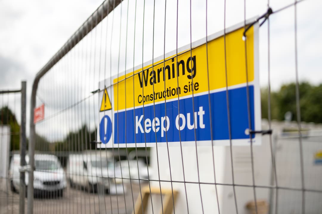 Mesh Panel Fencing Safety on UK Construction Sites: Addressing Critical ...